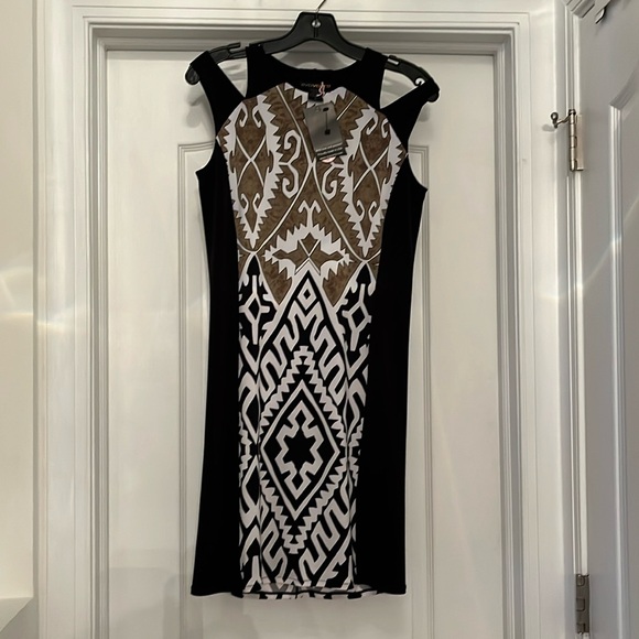 eva varro | Dresses | Beautiful Eva Varro Dress With Split Shoulder ...